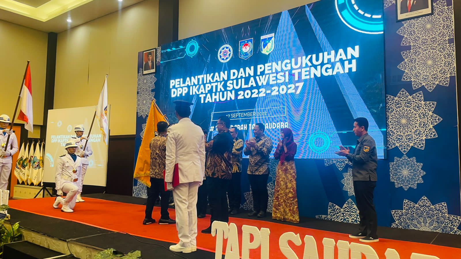 Mendagri buka Kongres IKAPTK Sulteng, Ketua Umum DPN lantik pengurus ...